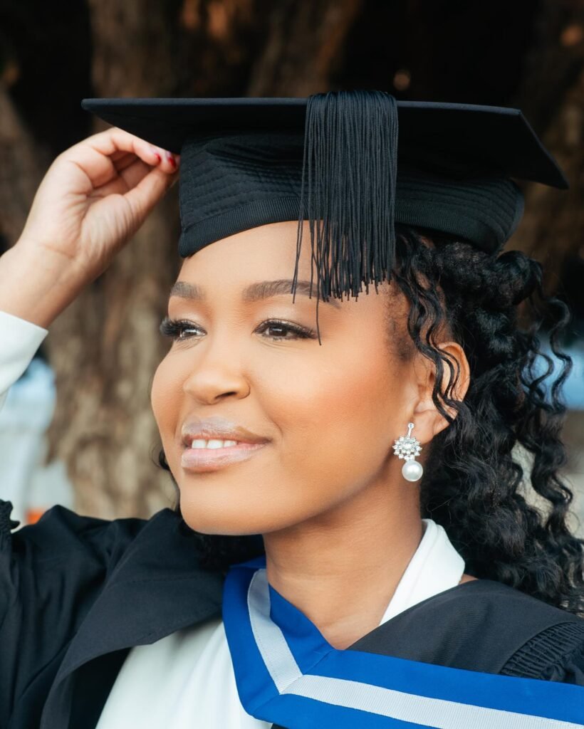 Beauty with brains: Singer Berita bags a degree - Photos - Mzansi Stars