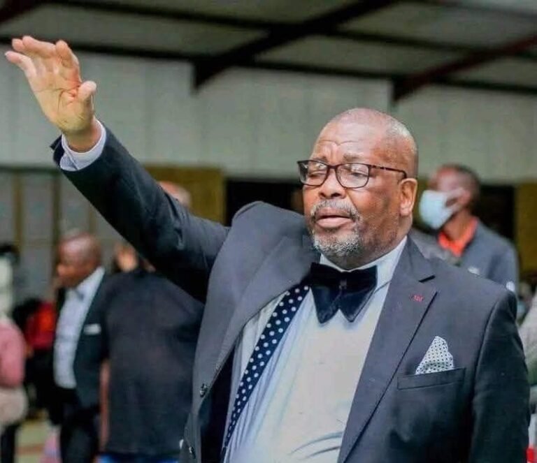 RIP: Dr SD Gumbi dies at 66 - Mzansi Stars